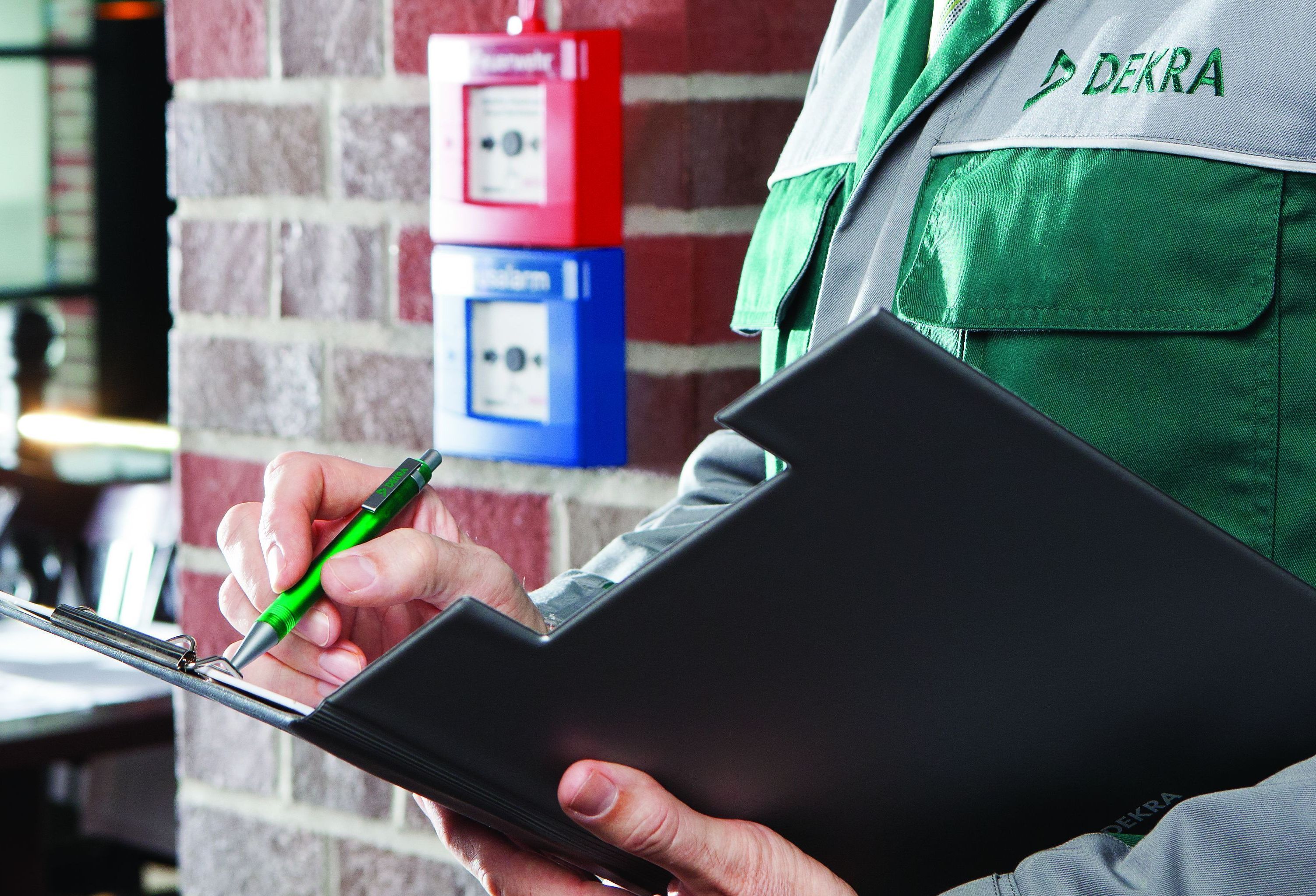 Compulsory in Germany: proper disposal of lithium-ion batteries