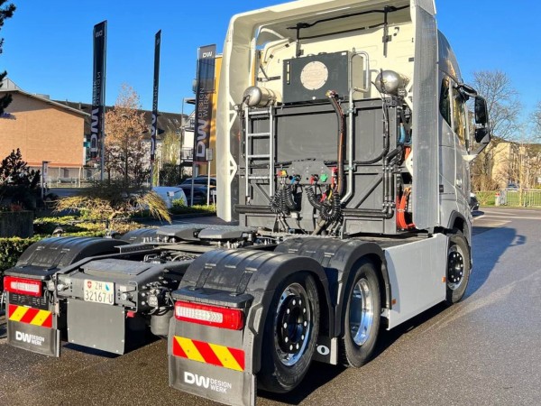 Designwerk testet E-Lkw im Fernverkehr